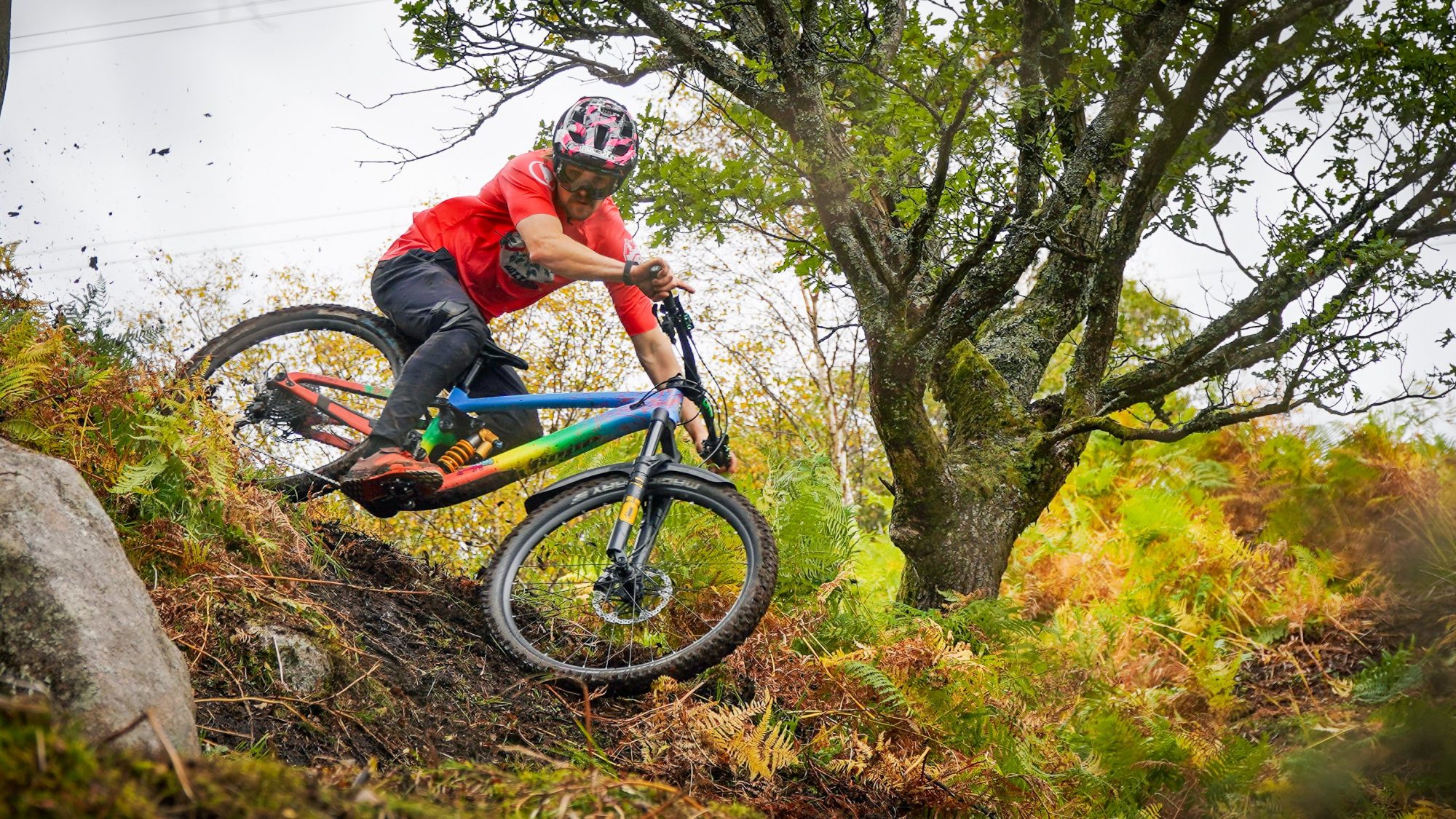 Joe Barnes Gives the Hope 155mm Cranks a Whirl. - Wideopen Magazine