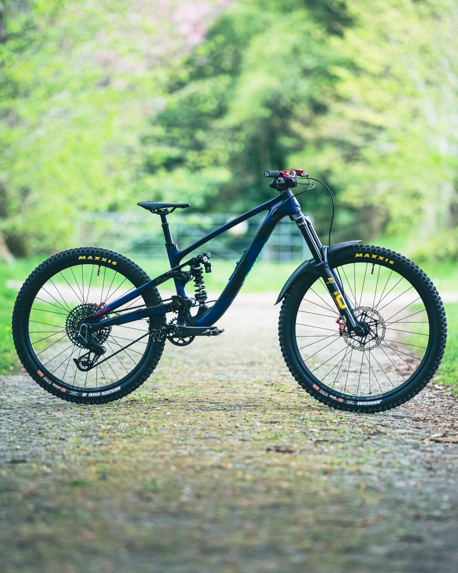 Take a Closer Look at the Hazzard Racing Hope HB.916s. - Wideopen Magazine