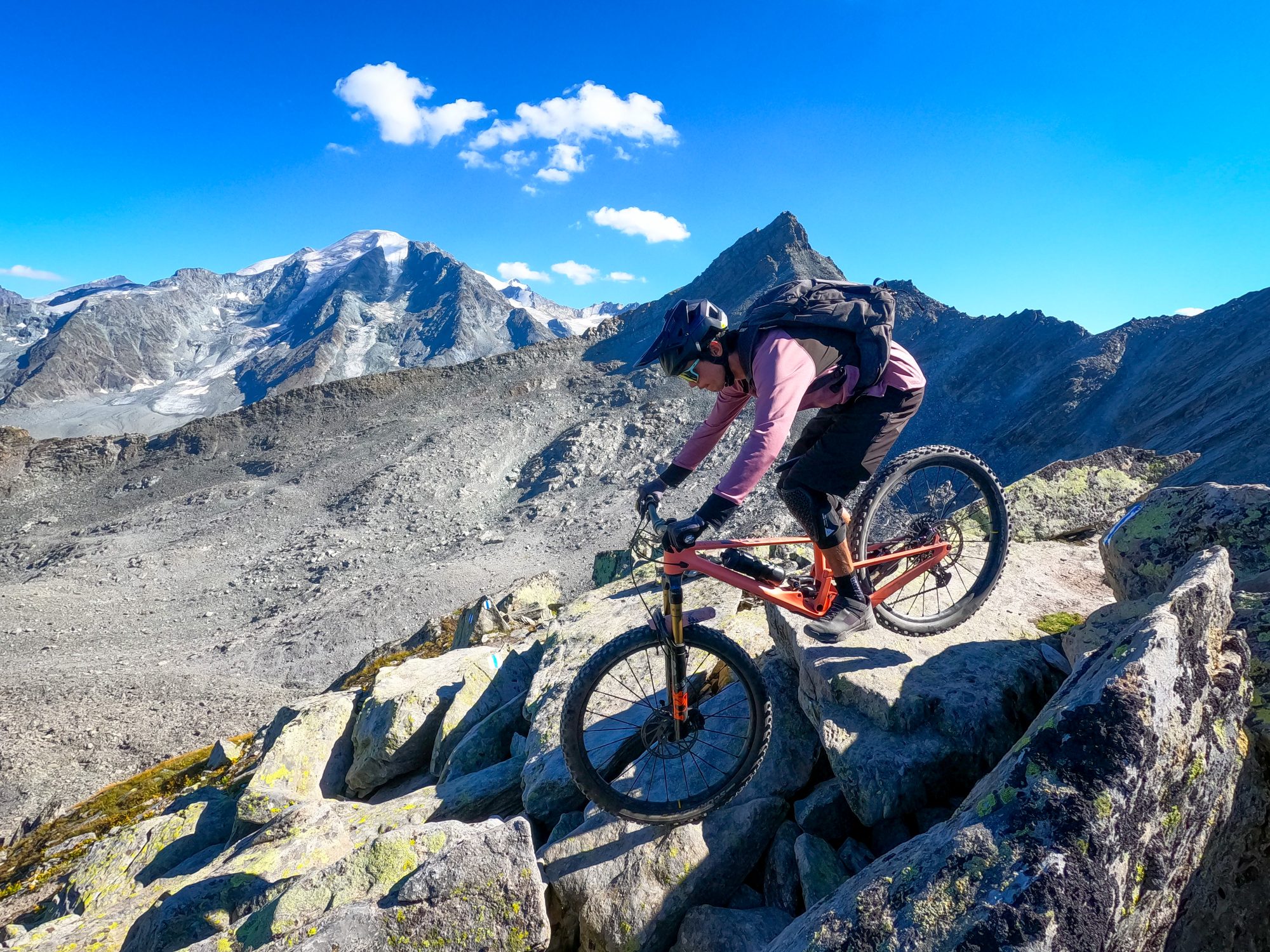 Ludo May Heads to the ‘Unrideable’ Mont-Rogneux. - Wideopen Magazine